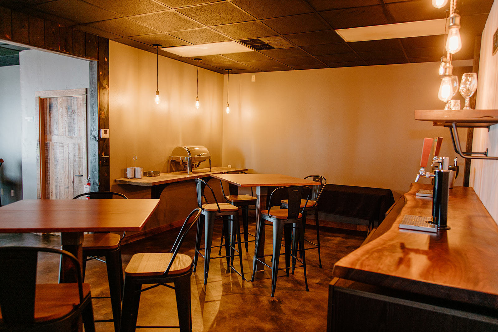 Timber Lounge | Scheduling and Booking Website